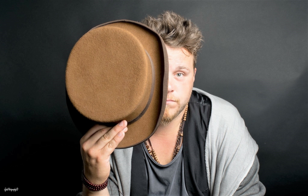 A propos - Swiss Voice Tour